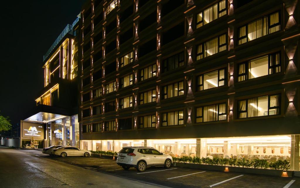 Marquis Hotel, Ban Bang Toei (1) की (2026 के लिए अपडेट हुई कीमत)