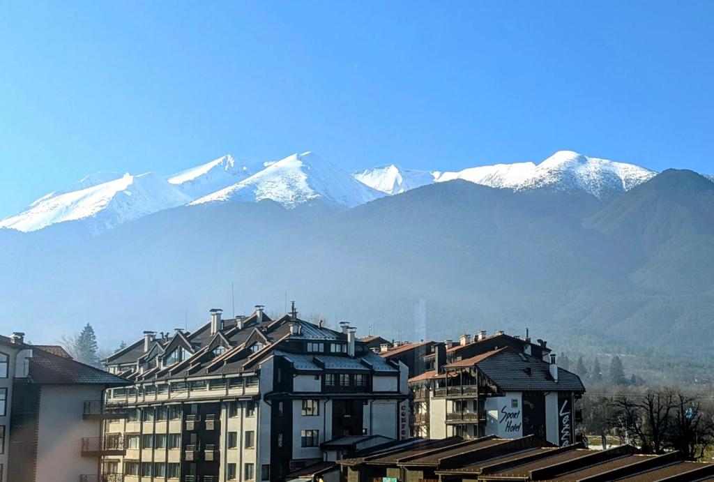 Mountain view apartment at Emerald Hotel, Bansko (precios actualizados ...