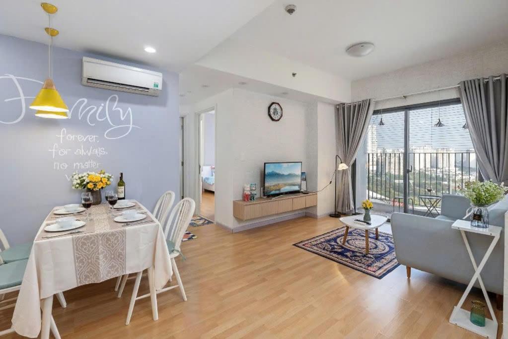 Amazing Capacious 2 BR condo in T1 Masteri Thao Dien, Ho Chi Minh City ...
