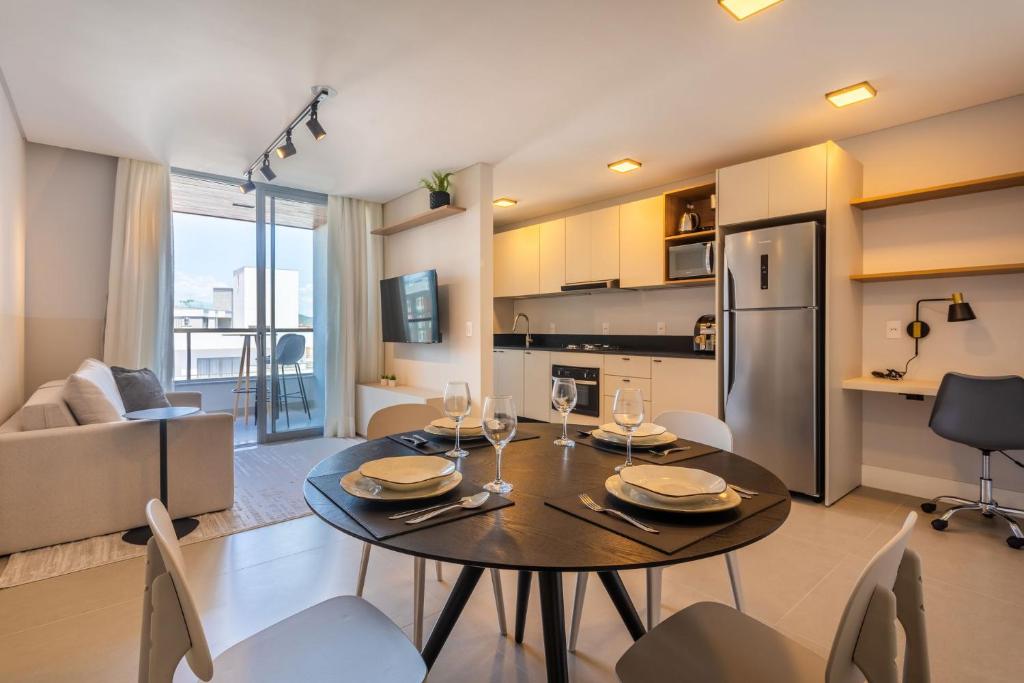 Vista Mar a 100m da Praia em Jurerê VP3167, Florianópolis (precios ...