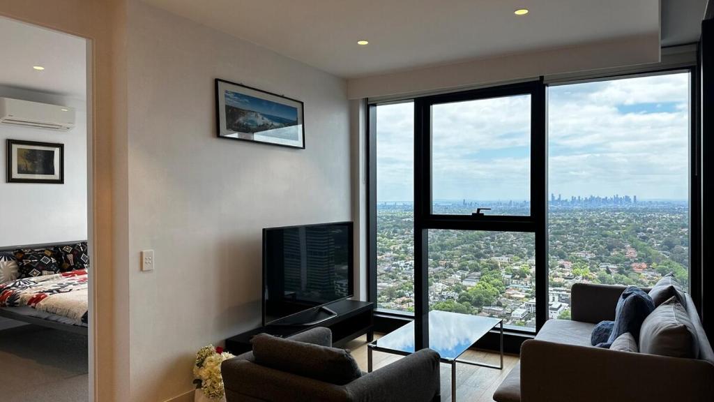 Sky One Skyline Serenity, Box Hill (updated prices 2026)