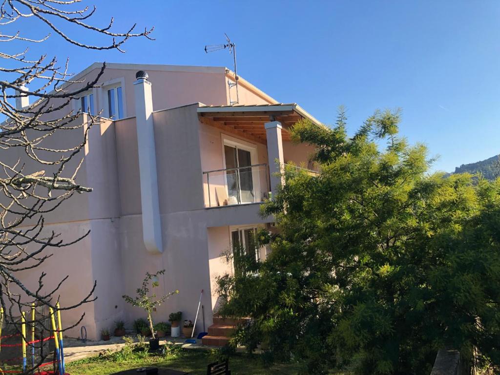 Vaios houses, Vátos (updated prices 2026)