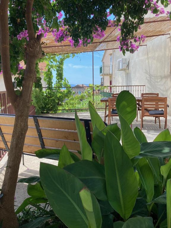 Apartments Mimosa Komiza - Lavander, Komiža (preços atualizados de 2026)