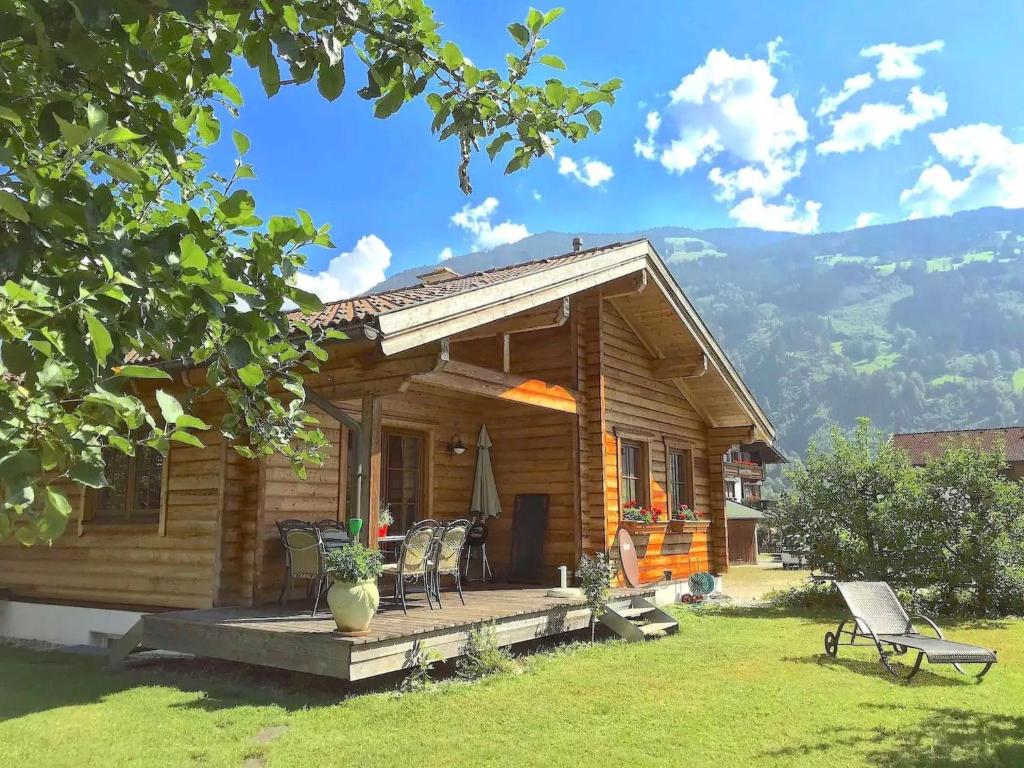 Holiday Home Haus Barbara in Aschau im Zillertal by Interhome, Aschau ...