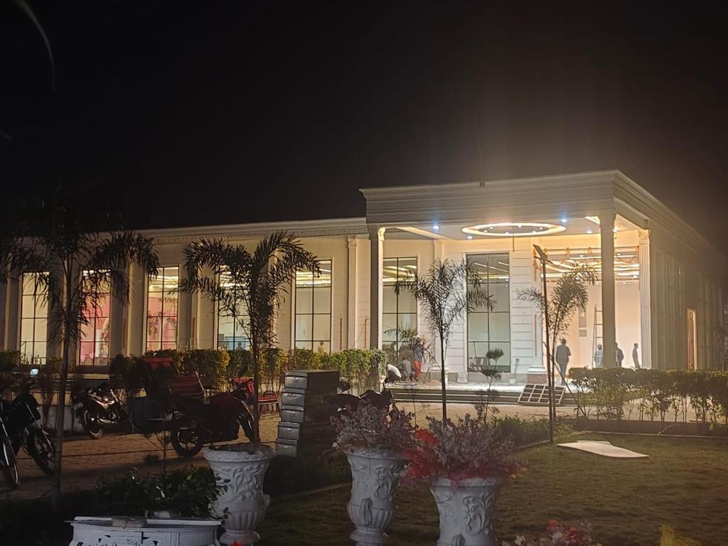 Shree jee Hotel and Resort, Jāmb (מחירים מעודכנים לשנת 2026)