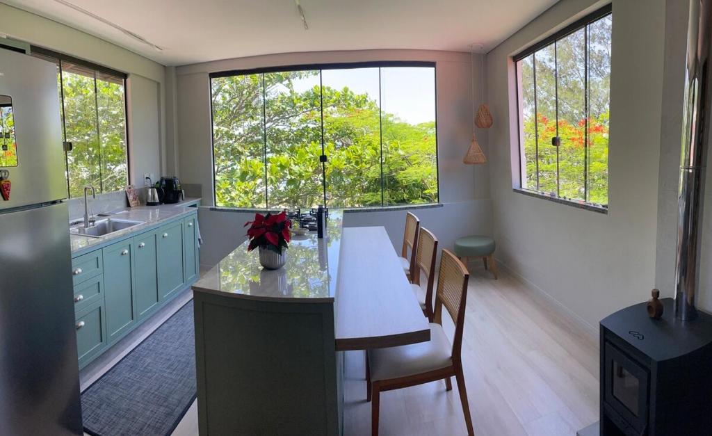 Duplex dos anfitriões, Floripa Jurerê Pé na Areia!, Florianópolis (2026 ...