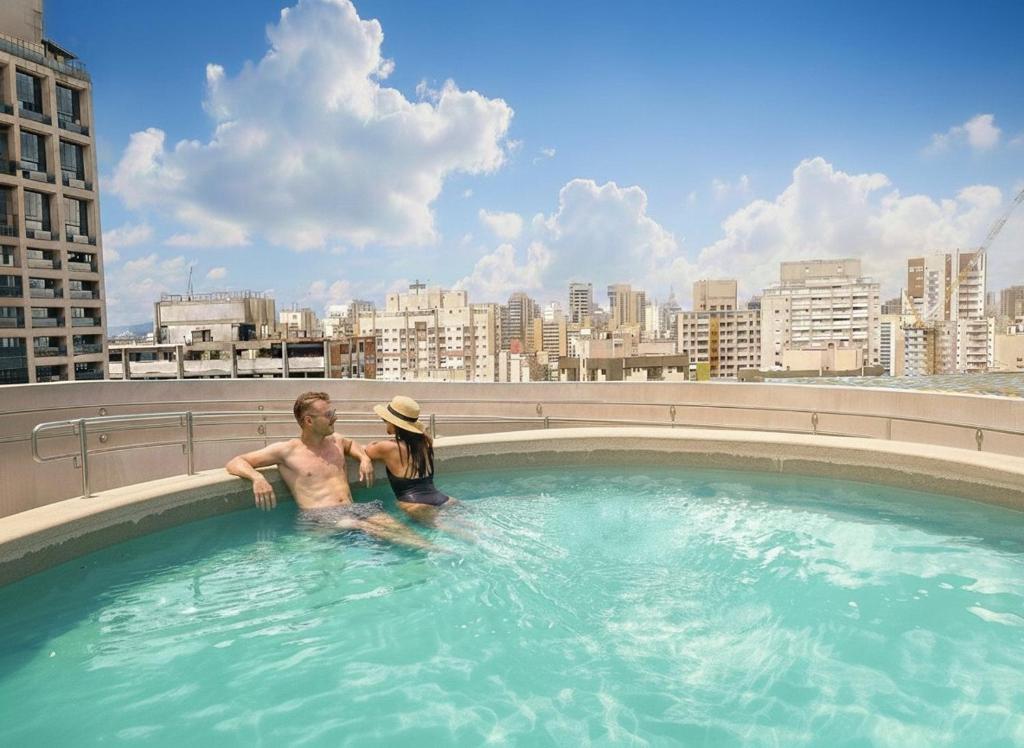 Radiant - Stúdio Px Shopp Frei Caneca Av. Paulista, São Paulo (preços ...