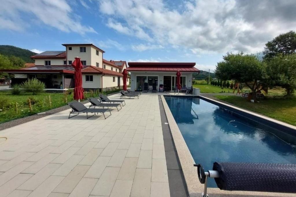 Apartments with swimming pool Otocac, Velebit - 24987, Gornji Prozor ...