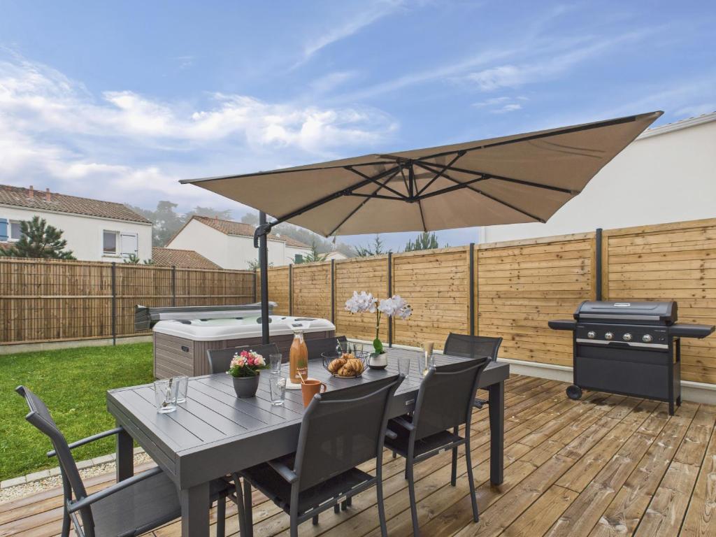 350m de la mer - Maison avec jardin et jacuzzi pour 8, Saint-Vincent ...