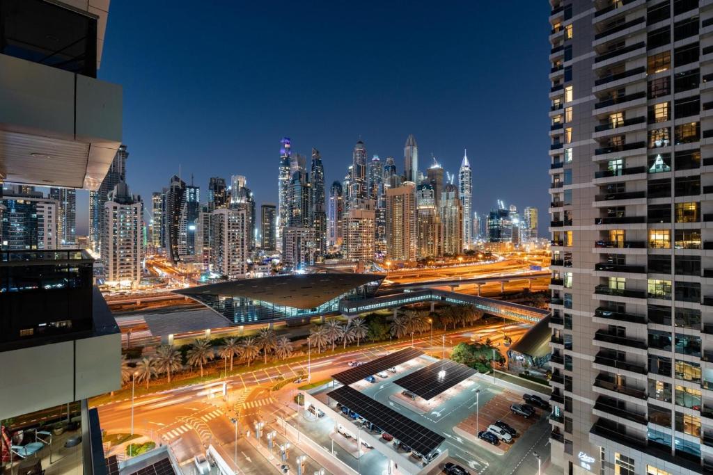 GuestReady - 1BR | JLT Apt near Metro Station, Dubai (preços ...