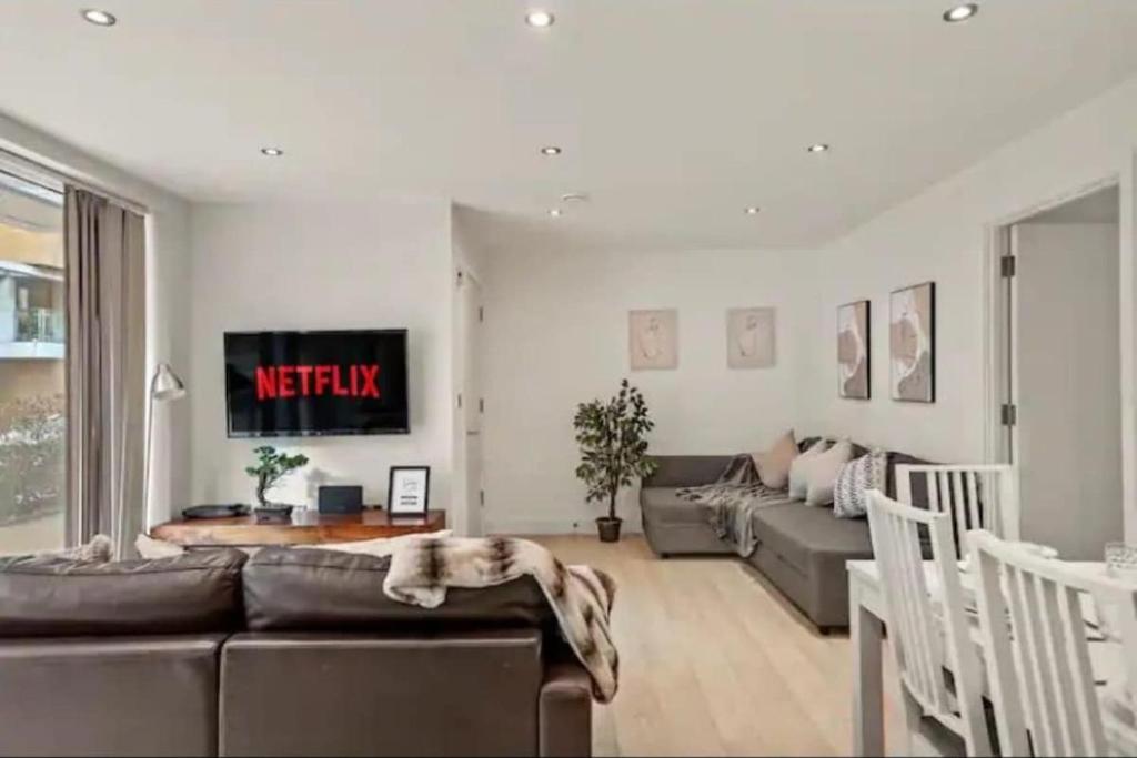 Spacious 2-Bed Station Suite, Cambridge (tarifs actualisés, 2026)