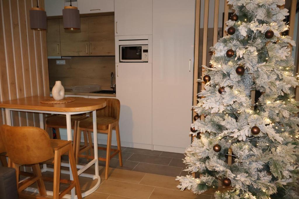 Apartmani Vidik,Treska, Železnička Stanica Crveni Krst (2026. aasta ...