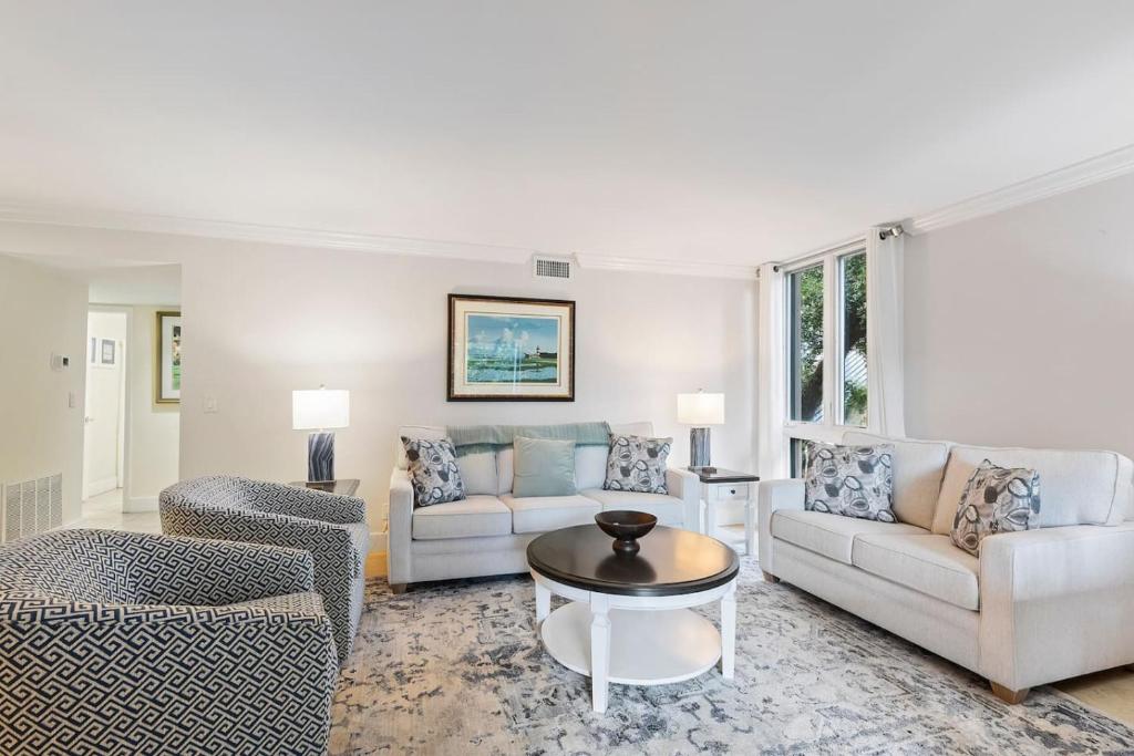 882 Ketch Court - Ketch Court, Hilton Head Island (updated prices 2026)