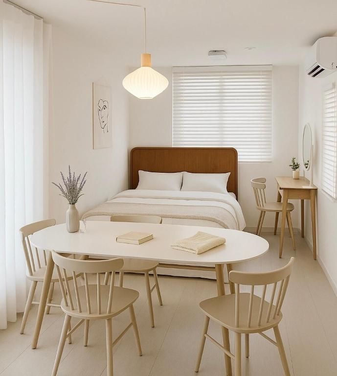 3R2B 4Q 8pax Duplex and Changdeok Anguk Station Netflix, Seul (2026 ...