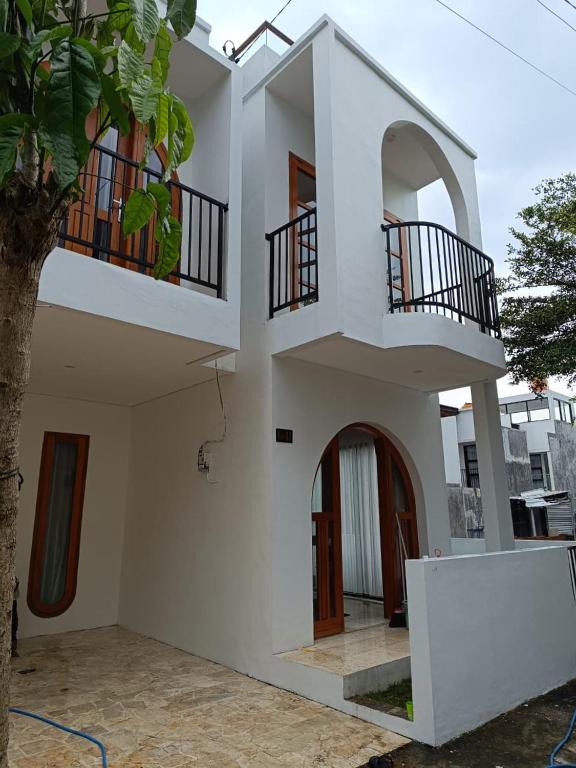 Villa Alibaba B3, Batu (tarifs actualisés, 2026)