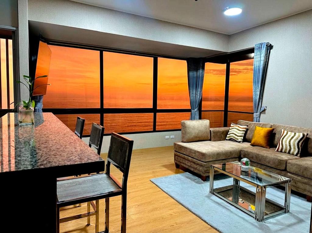 Perfect Balance Rest and Work Study Oceanfront, לימה (מחירים מעודכנים ...