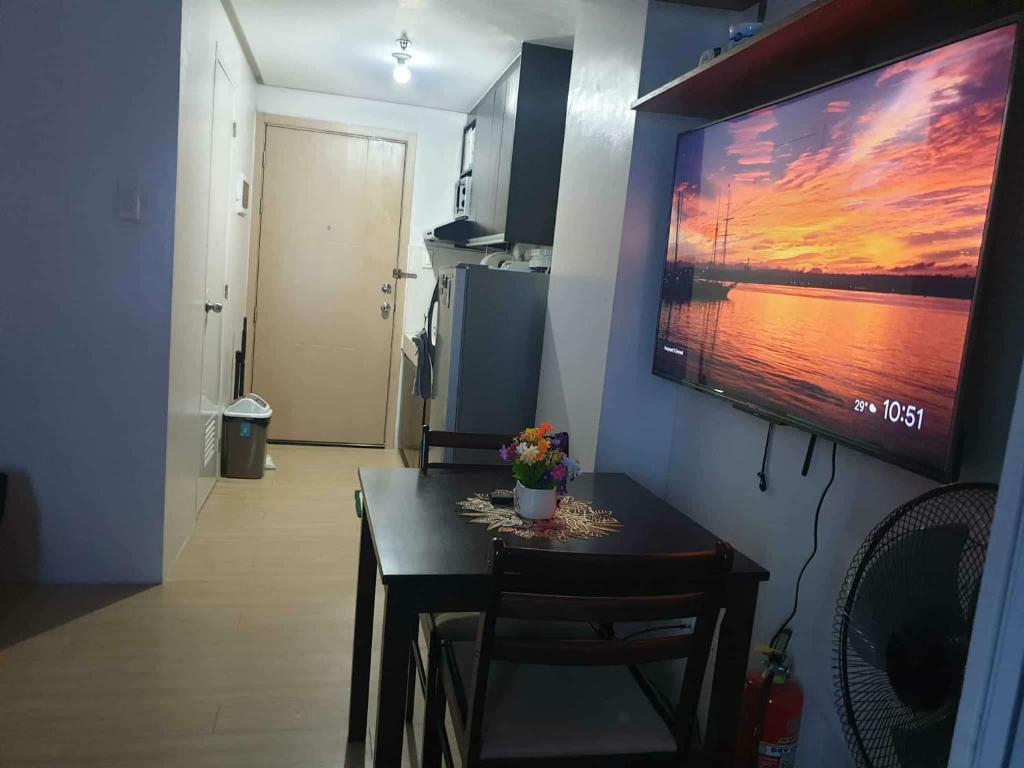 Condo in Quezon city near Abs cbn & PBB House, Sampong (prețuri ...