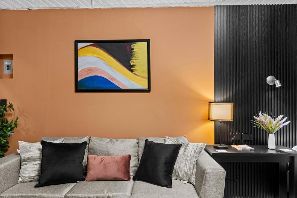 Historic Center Loft with AC and Private Parking, Durango (harga ...