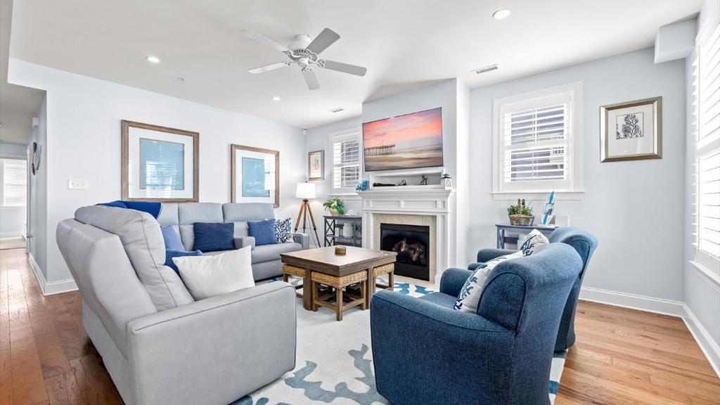 Luxurious Oceanside Retreat - 5BR Gem Downtown OCNJ, Ocean City (tarifs ...