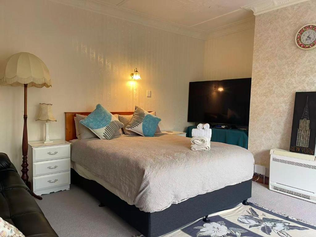 The southernmost home in the world, Invercargill (updated prices 2026)