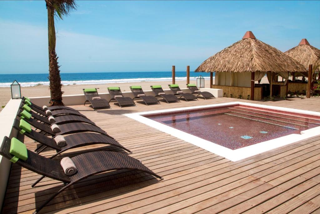 Royal Decameron Punta Sal - ALL INCLUSIVE, Canoas de Punta Sal (updated ...