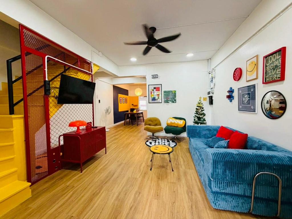 Mondrian House Betong มอนเดรียล เฮ้าส์ เบตง, Ban Komo Sip Paet ...