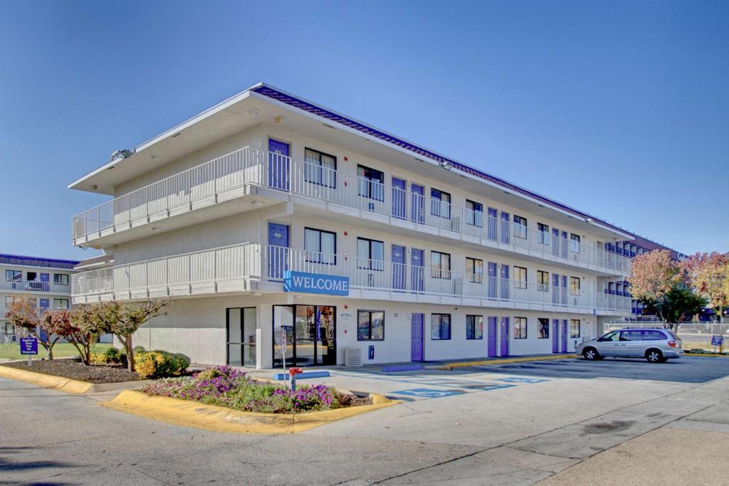 Motel 6 Capitol Heights, MD - Washington, Capitol Heights (updated ...