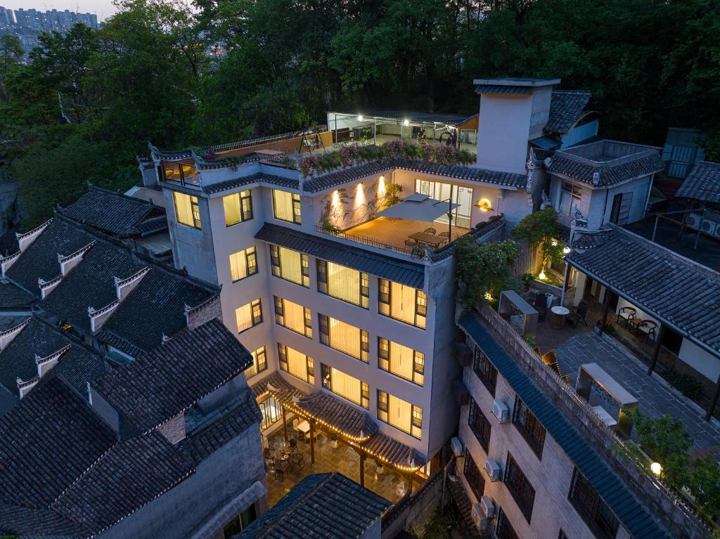 Ink-Colored Homestay Rainbow Bridge Branch, Fenghuang Ancient Town ...