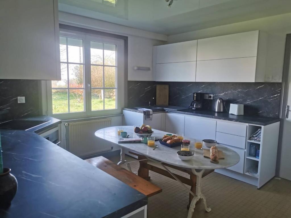 Brittany, Plougasnou sea and countryside, Plougasnou (tarifs actualisés ...