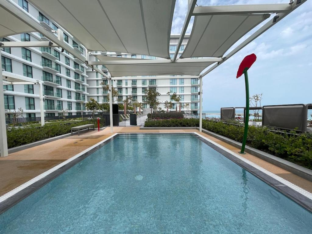 Luxury 1 Bedroom Apartment at Marassi Vista, Al Muharraq (prezzi ...