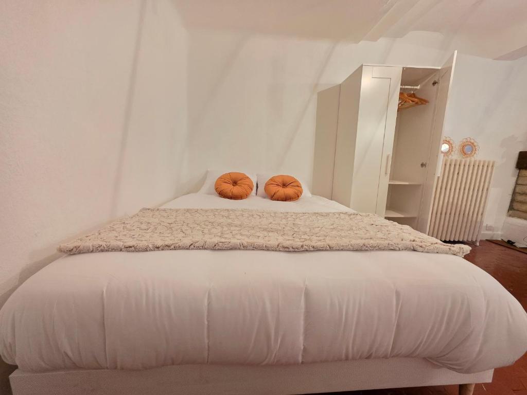 Vue Gassendi Art Déco King Size Verrière, Dinj le Ben (ažurirane cene ...