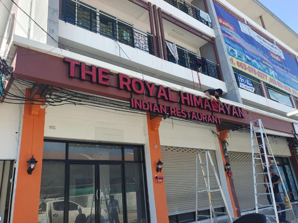 Royal Himalayan Hostel, Ban Phraek Sa (updated prices 2026)