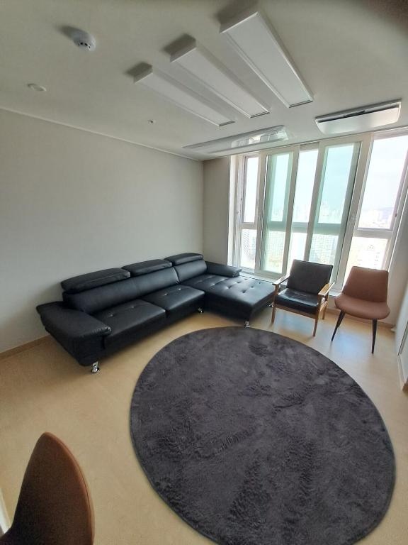 Newly built house ,subway station area, super high-rise, 6-person large ...