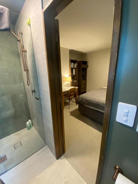 Wanaka Studio close to town with private ensuite, Wanaka (preços ...