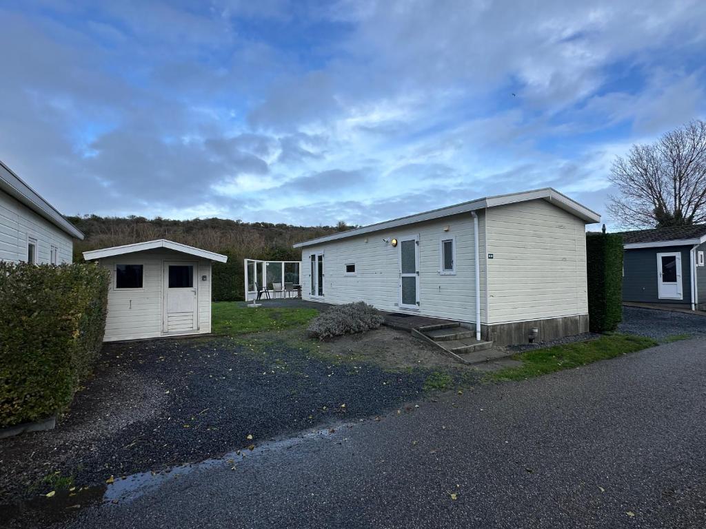 Breskens Chalet am Strandaufgang Haus Nr B029, Breskens (preços ...