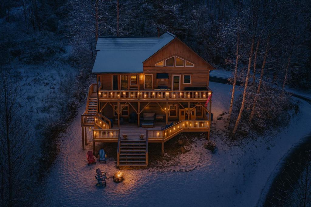 Sauna-Hot tub-Games and Movie room- child and pet friendly, Maggie ...