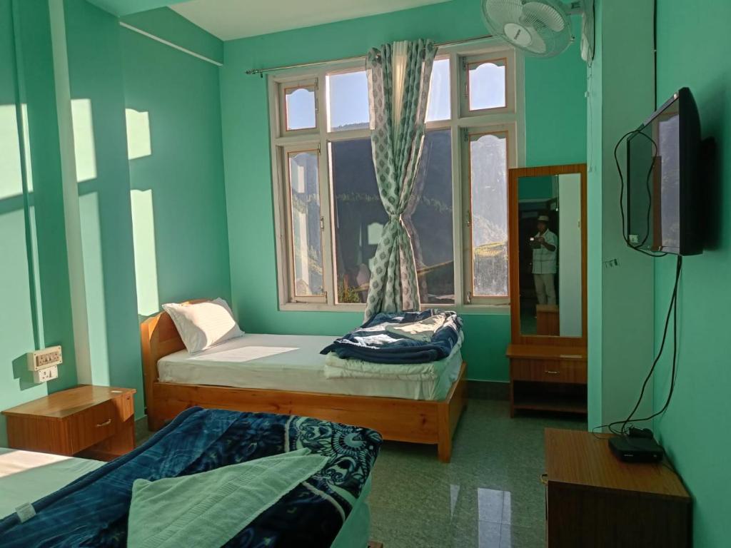 M C P Homestay, Dirāng (updated prices 2026)