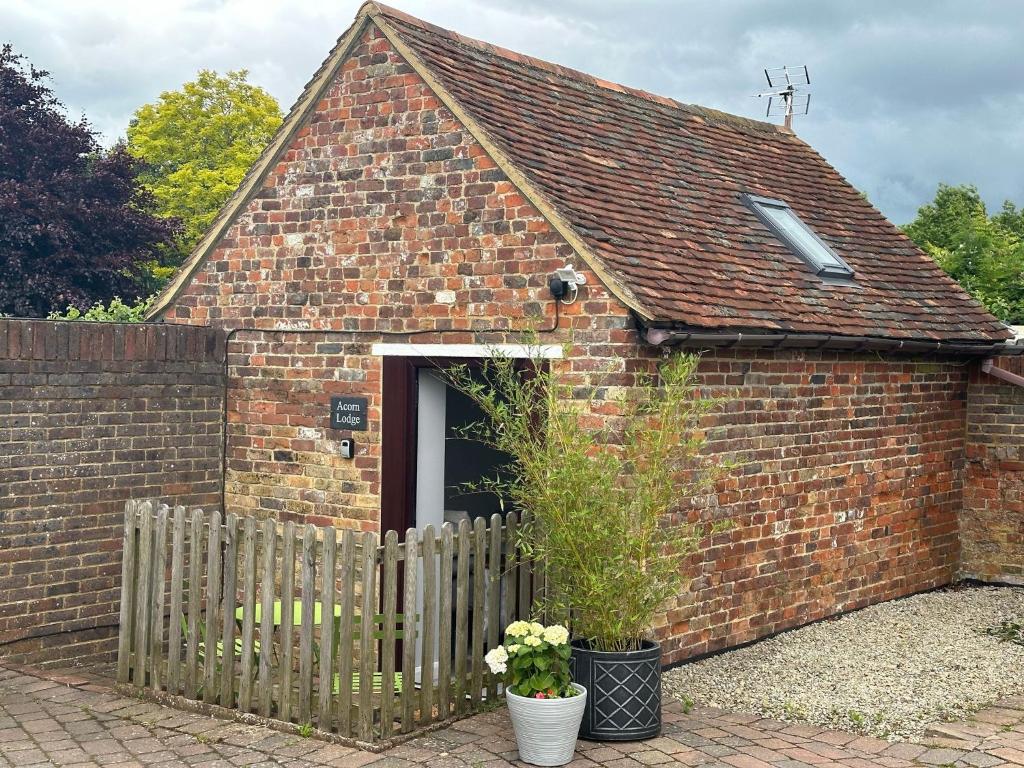 The idyllic Acorn Lodge, Thannington (tarifs actualisés, 2026)