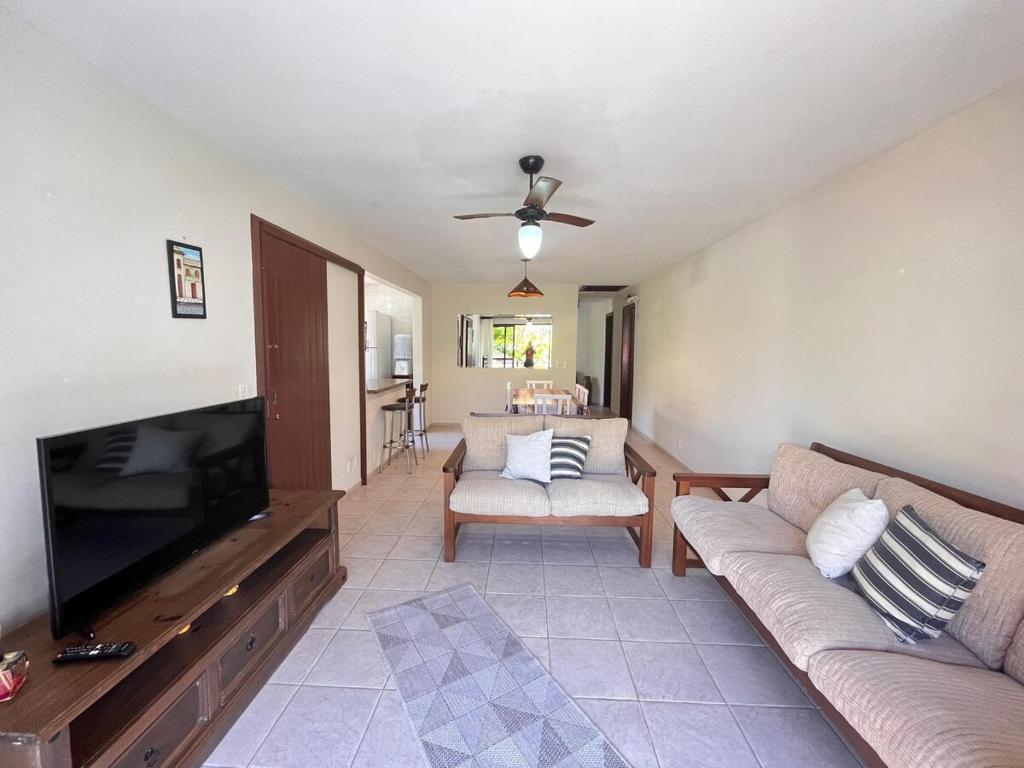 Casa Ampla e Completa - 300m do Mar até 8 pessoas, Bombinhas (prisene ...