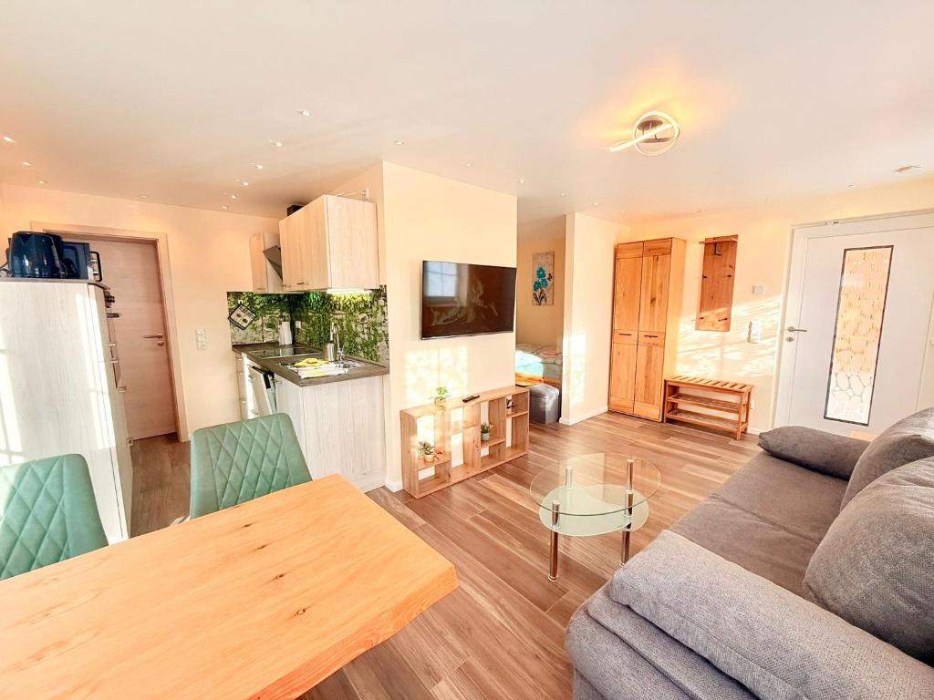 Ruheoase Sachsenbrunn Hochwertig sanierte Ferienapartments am ...