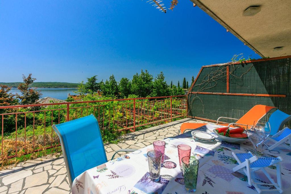 Einzigartiges Apartment nur 200 Meter zum Sandstrand mit Meerblick ...