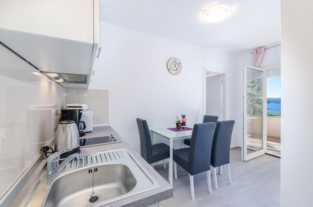 Modernes Apartment nur 430 Meter zum Sandstrand im beliebten Viertel ...