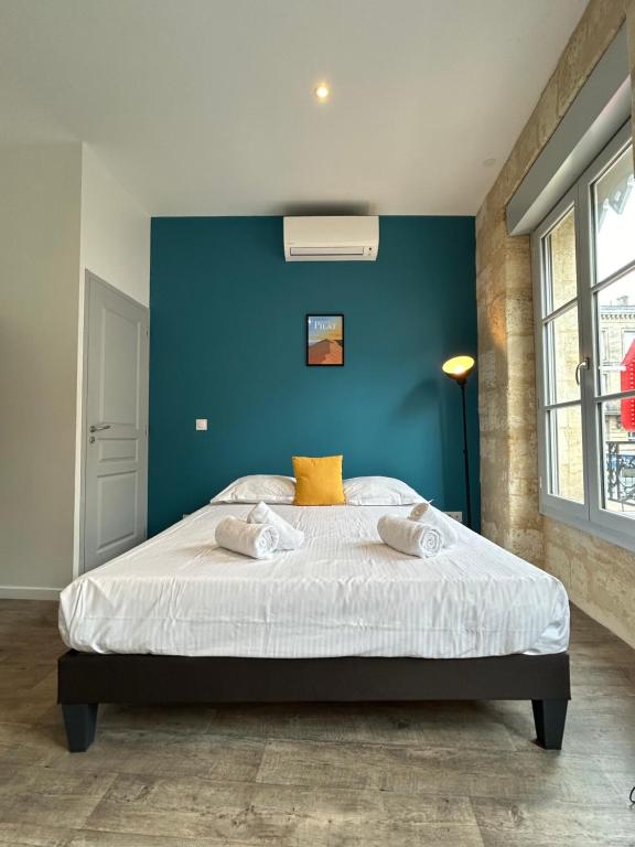 Appartement superbe avec Climatisation et belle pierre Bordelaise pour ...