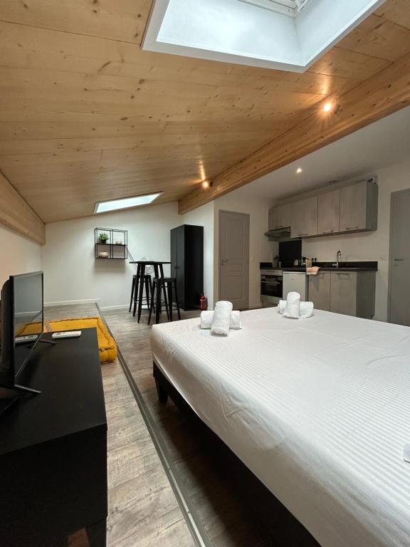 Appartement avec belle pierre et Climatisation pour 2 personnes ...