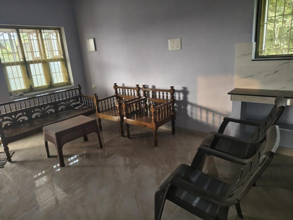 Family-Friendly Home with All Essentials, Nāgercoil (bijgewerkte ...