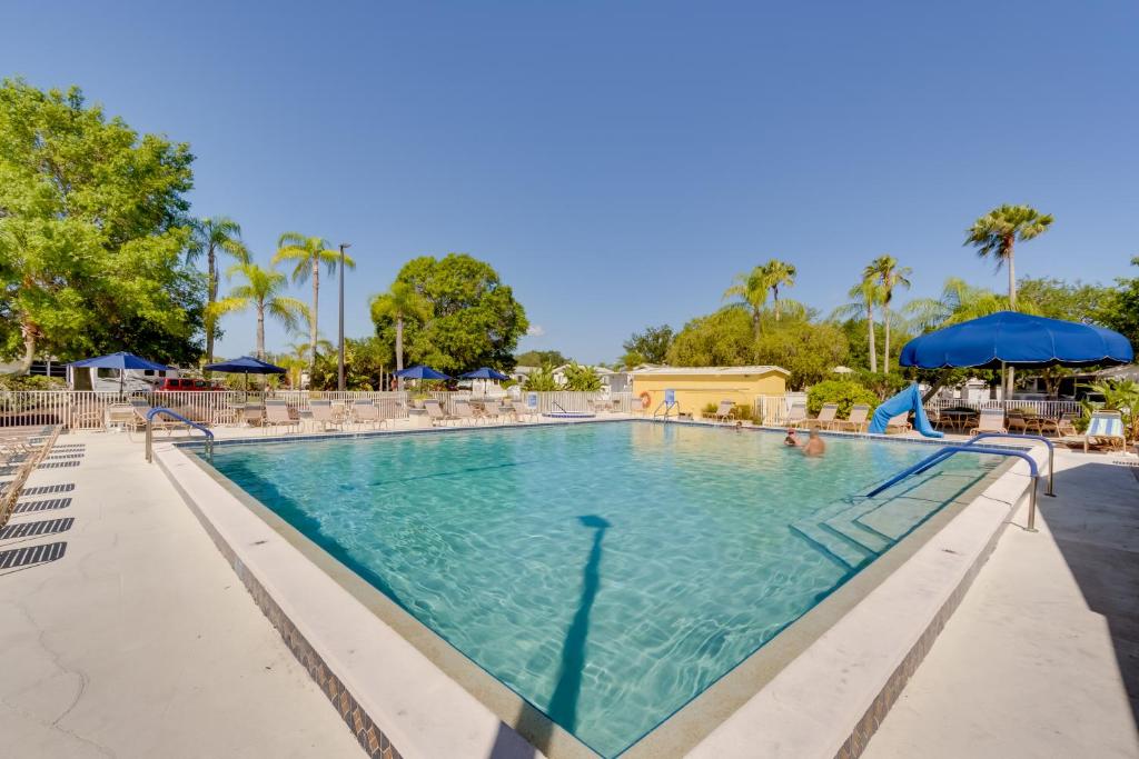 Cute Port Charlotte Home with Resort Amenities!, North Port (updated ...