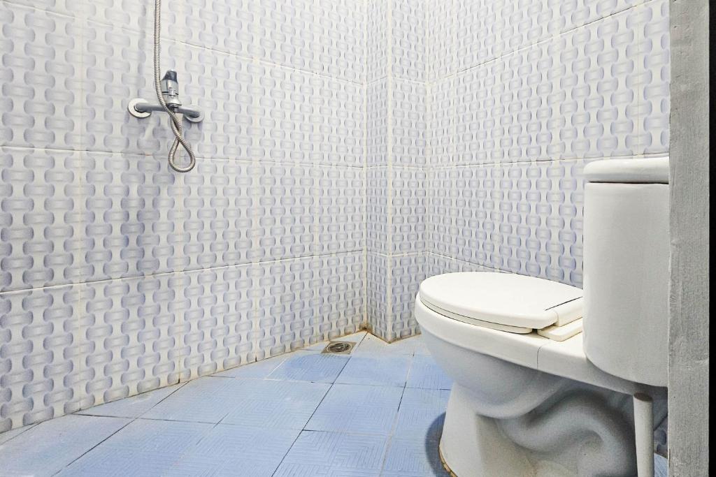 RedDoorz Syariah near Sukabumi City Station 2, Sukabumi (prezzi ...