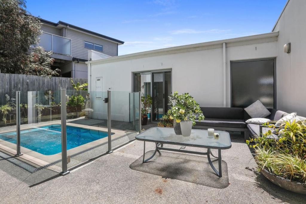 Coastal Retreat Apollo Bay - with solar heated swim spa, אפולו ביי ...