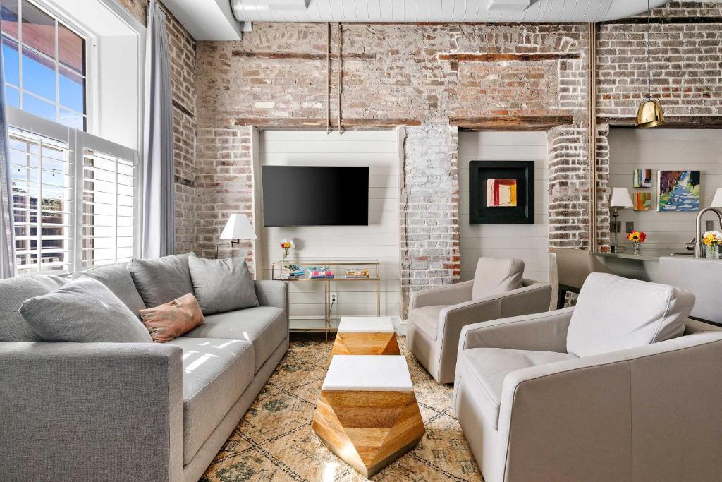 Condo on King Street - Rooftop & Terrace, Charleston (precios ...