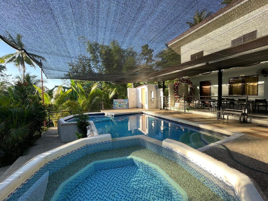 House with Pool up to 10 pax in Maribojoc, Bohol, Cogon (updated prices ...